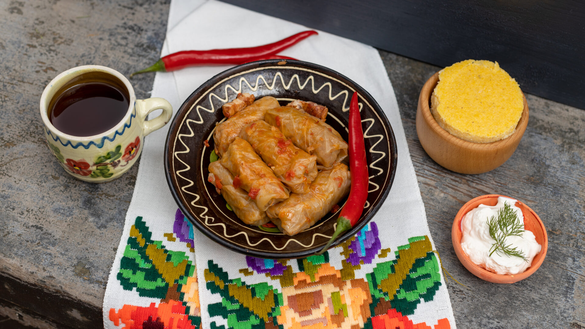 The Romanian mici – a historic course, from the most elegant and ...